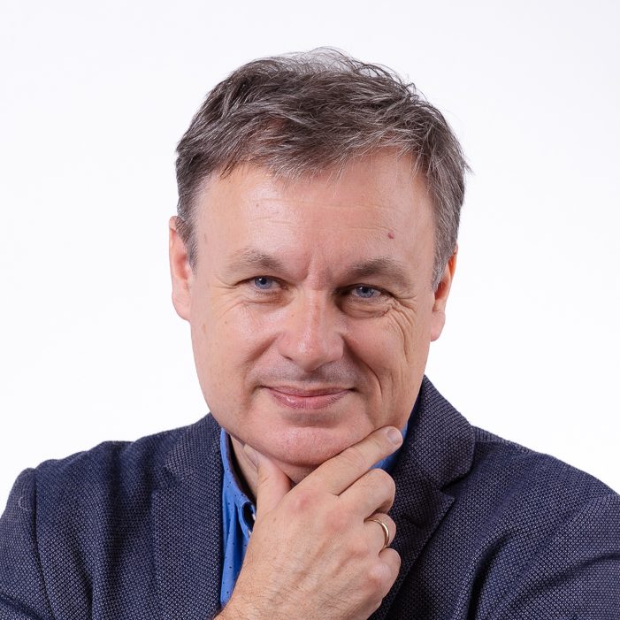 Władze Wydziału Komunikacji Społecznej i Mediów UWr - Wydział ...